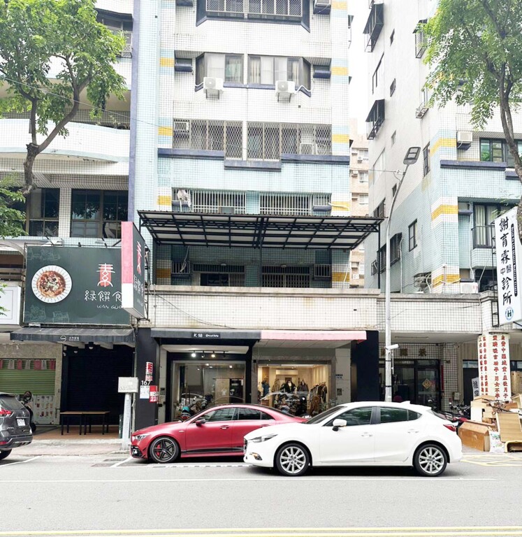 高雄市左營區至聖路電梯大廈至聖路上黃金地段店面12樓租金含管理費 房屋出租 樂屋網