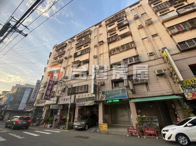 書香貴族台中市大里區新南路電梯大廈♕大里益民國小黃金樓店 房屋出售 樂屋網
