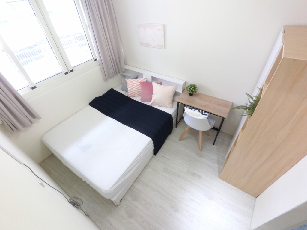 台中市西屯區逢甲路透天厝逢甲商圈 全新未入住 便利佳 數量有限 速洽預約 房屋出租 樂屋網