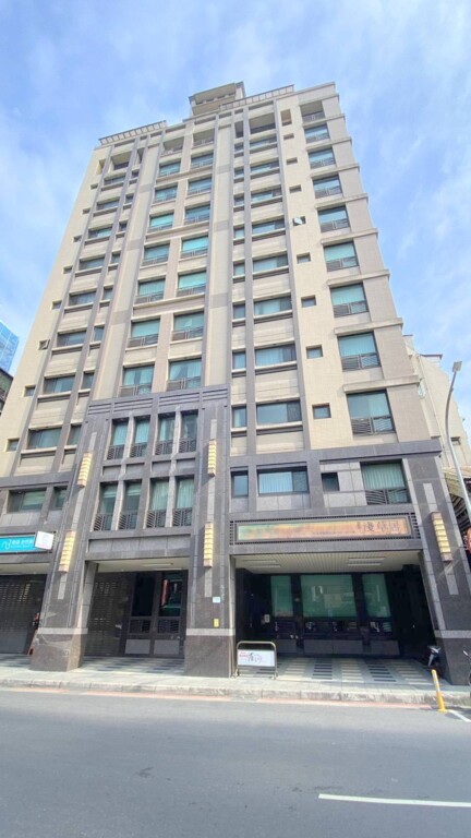 淺草居台北市萬華區漢口街二段電梯大廈專任西門捷運電寓車位~附格局圖 房屋出售 樂屋網