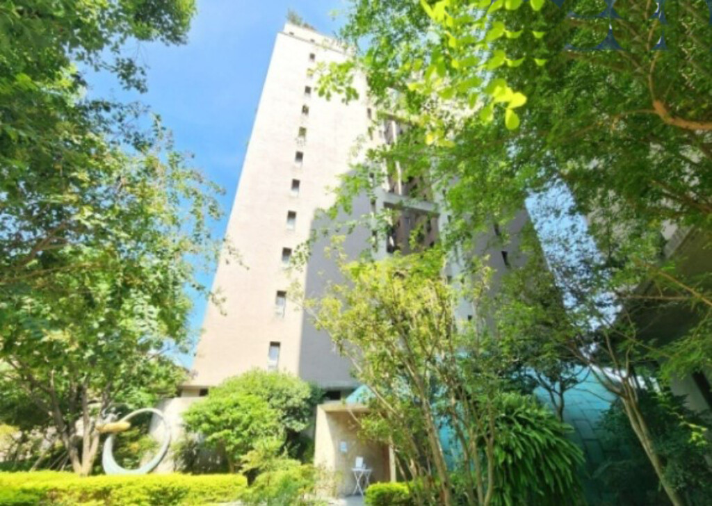 龍寶晴臻邸台中市西屯區美滿東三巷電梯大廈龍寶晴臻邸161坪 全球建築金獎 五房四車森林豪宅 房屋出售 樂屋網