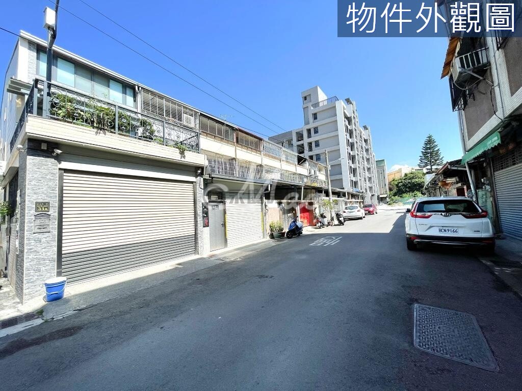 台中市北屯區東山路一段透天厝東山商圈臨路車庫透天丨採光大四套房 房屋出售 樂屋網