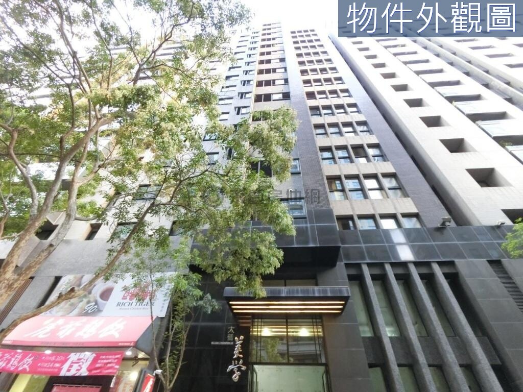 太普美學高雄市鼓山區美術北三路電梯大廈獨家專約 美術館 太普高樓三房平移車位 房屋出售 樂屋網