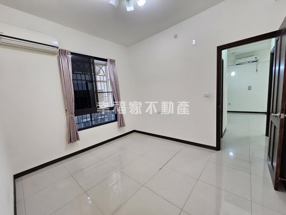 台南市東區小東路電梯大廈租新市一品苑溫馨兩房 請指定小羽帶看 房屋出租 樂屋網