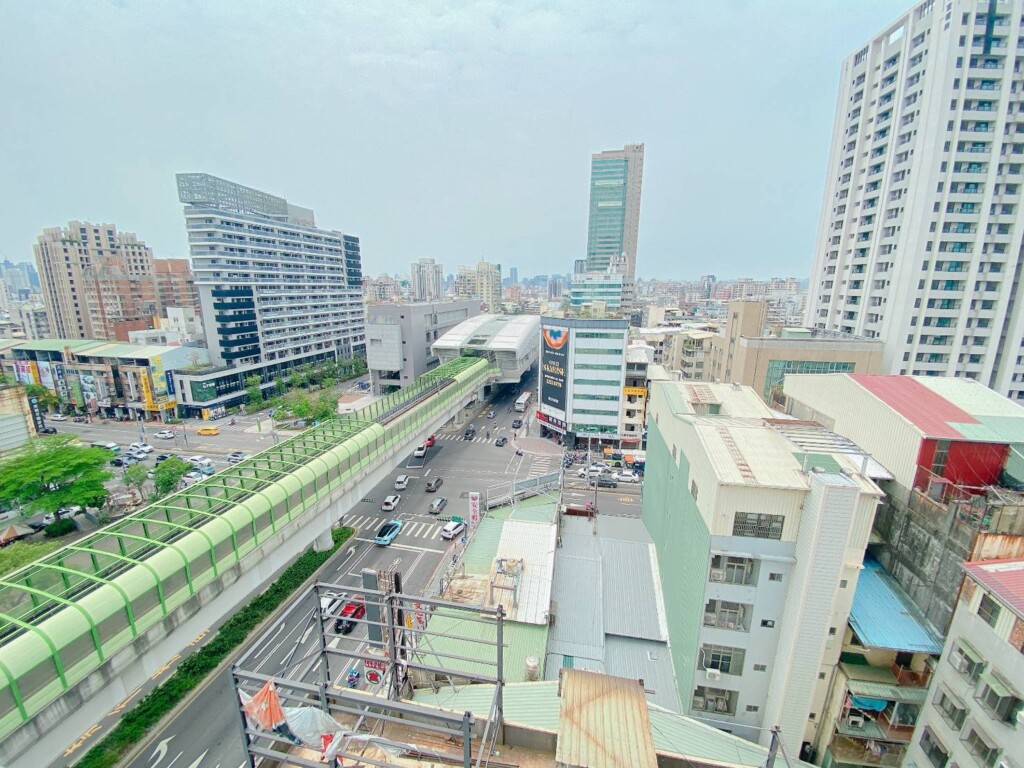達麗世紀雙星台中市北屯區文心路四段電梯大廈獨家達麗世紀雙星21房車位裝潢屋~店長推薦 房屋出售 樂屋網