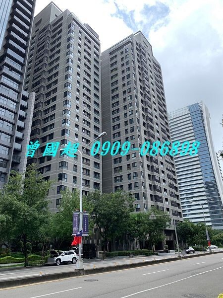 由鉅藏玉台中市西屯區市政北一路電梯大廈秒殺，低於市價【由鉅藏玉】七期市政中心近歌劇院 房屋出售 樂屋網
