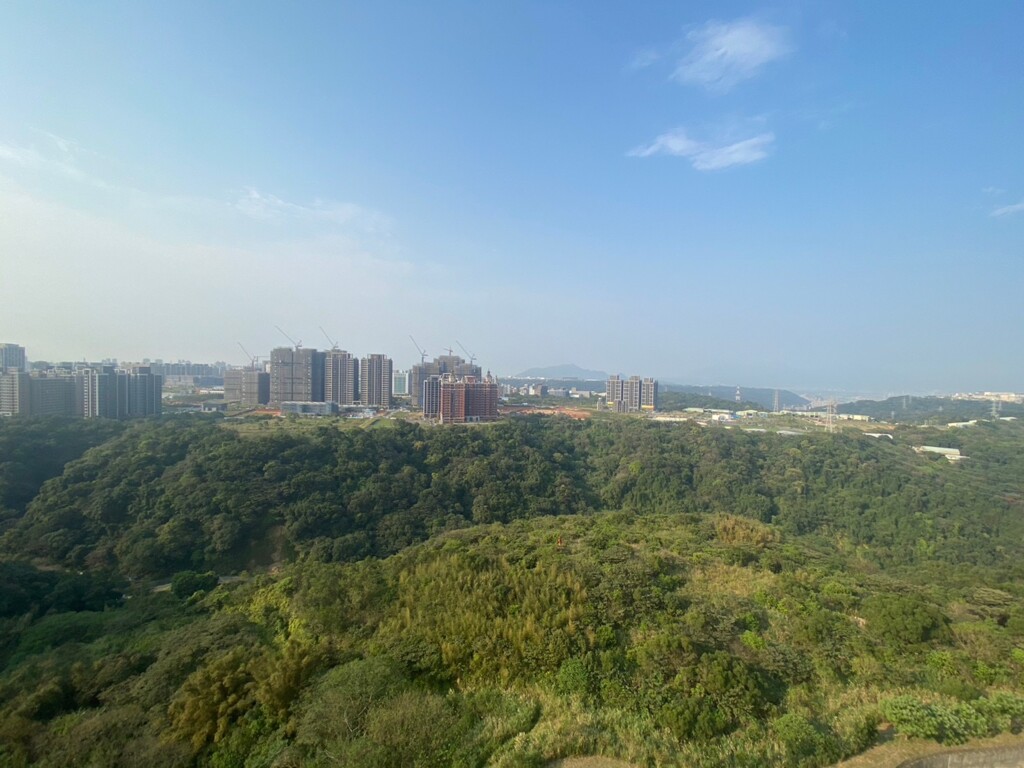 麗寶快樂家桃園市龜山區文青路電梯大廈客廳就是森林~麗寶快樂家景觀四房車 房屋出售 樂屋網