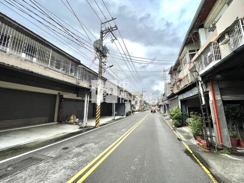 台中市太平區大源十八街店面太平河岸旁6米面寬大地坪店住 房屋出售 樂屋網