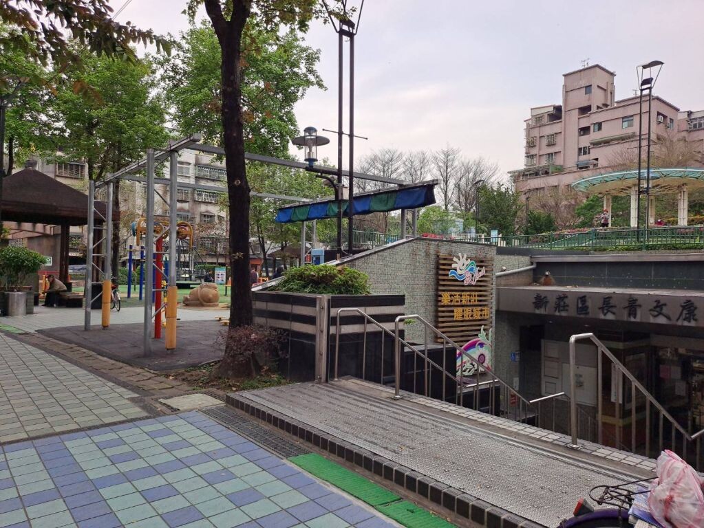 新北市新莊區後港一路公寓正馬路金店面穩定收租鑫典團隊 房屋出售 樂屋網