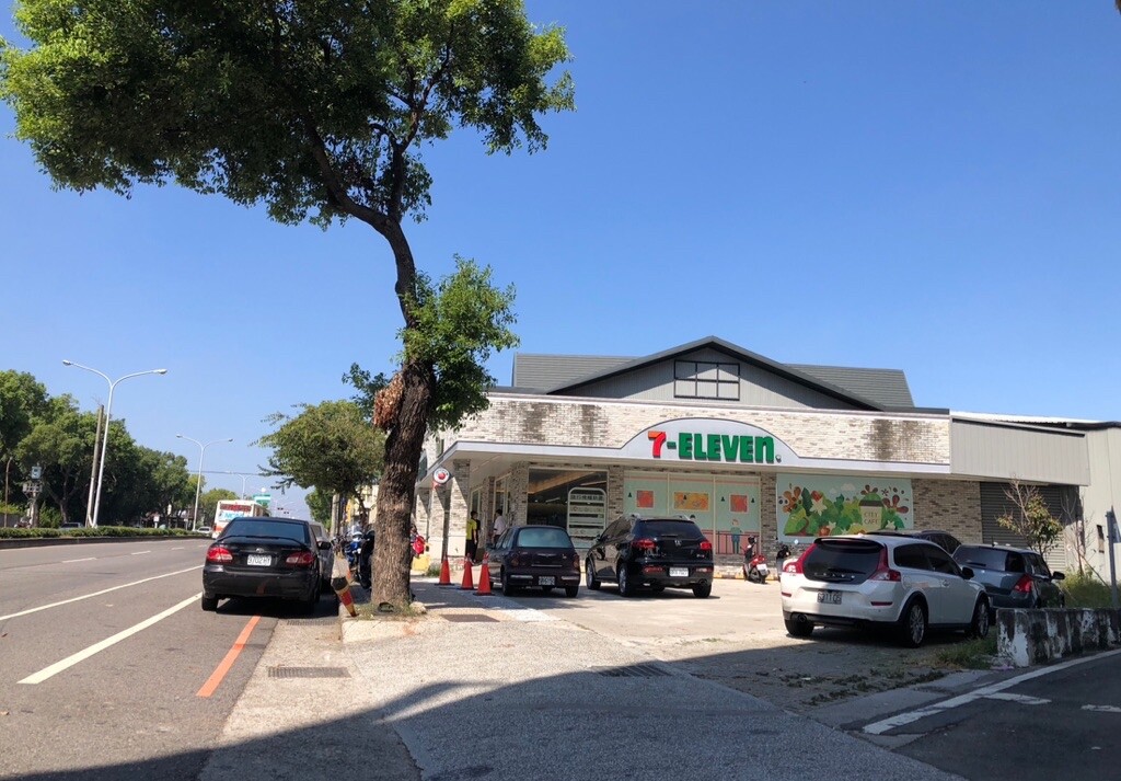 農地大雅小品農地:大面寬、低總價,出入便利,有水利地,台中市大雅區中清路四段 樂屋網 土地買賣