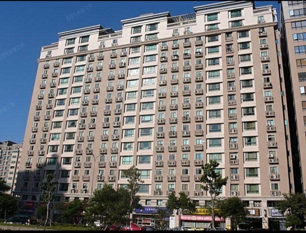 鼎藏光明新竹縣竹北市勝利一路電梯大廈竹北遠百鼎藏光明4房平面車位 房屋出售 樂屋網
