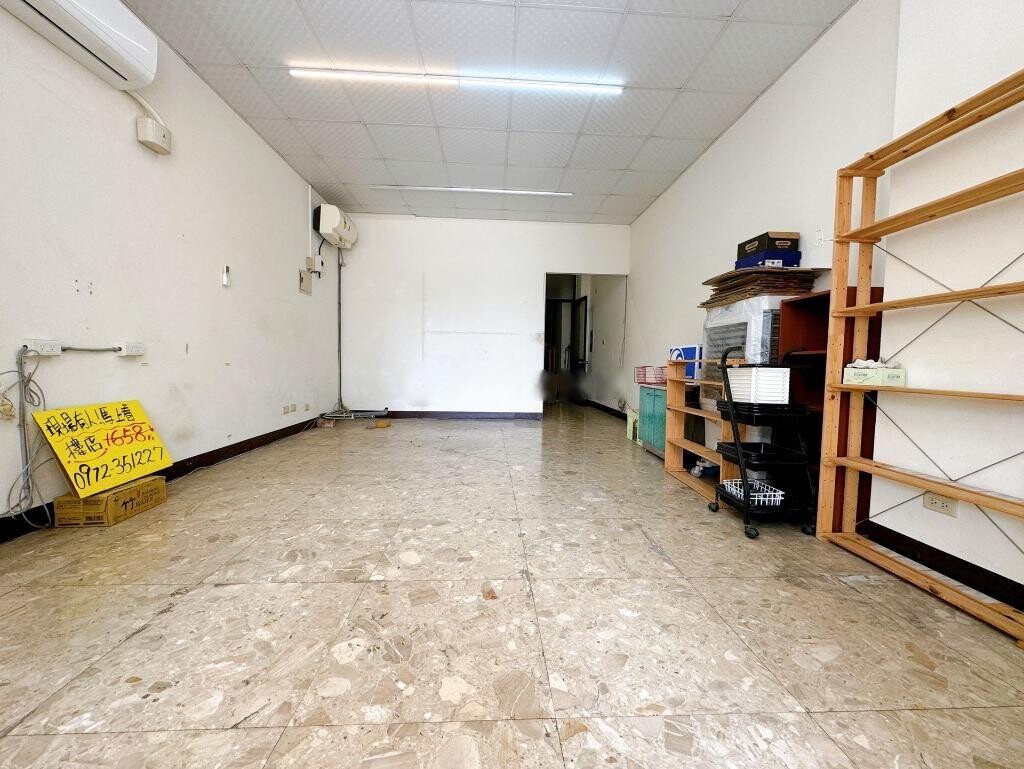 益民國小旁獨立車庫樓店|適餐飲、專業教室 台中市大里區書香貴族買房子、房屋出售 樂屋網