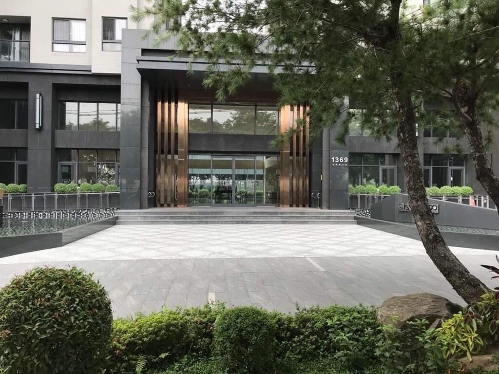 總太明日台中市北屯區太原路三段電梯大廈三房⚡台水電⚡管理員⚡陽台獨洗⚡子母車⚡寵物的家 房屋出租 樂屋網