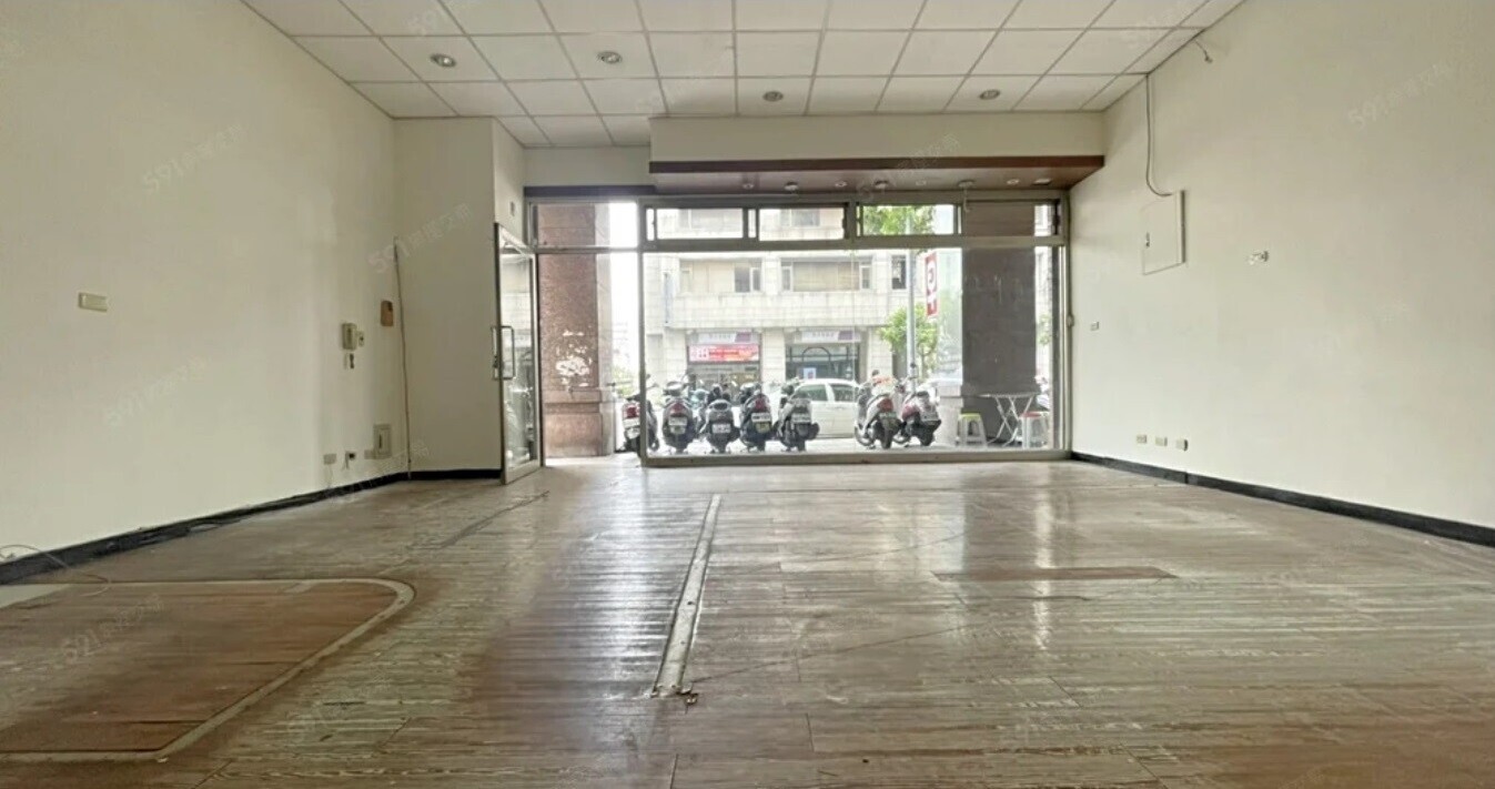 麥克阿瑟計劃大樓台中市北屯區敦化路一段店面經貿正敦化路醒目金店面邊間大面寬 房屋出售 樂屋網