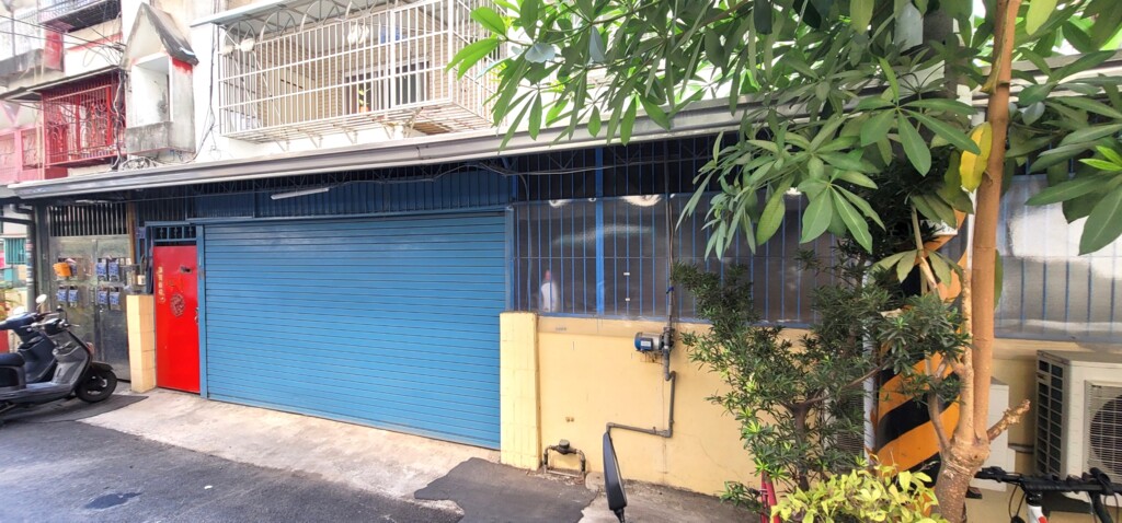 高雄市鳳山區中山東路公寓鳳山國中捷運大面寬公寓一樓公寓 房屋出售 樂屋網