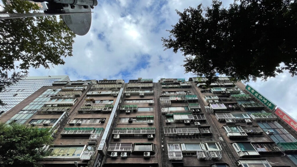 住商南京建國林佩儀捷運中山國小高樓11房 台北市中山區和益金銀大樓買房子、房屋出售 樂屋網