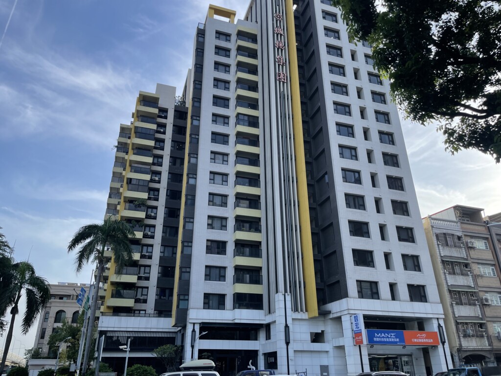 城揚臻幸福高雄市三民區九如一路電梯大廈臻幸福樓店 房屋出售 樂屋網