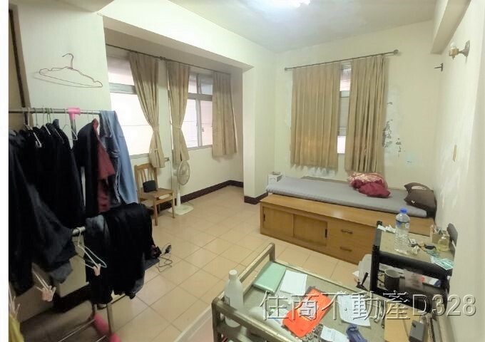 台南市南區新興路公寓a日新國小買4樓送5樓大空間寓 房屋出售 樂屋網