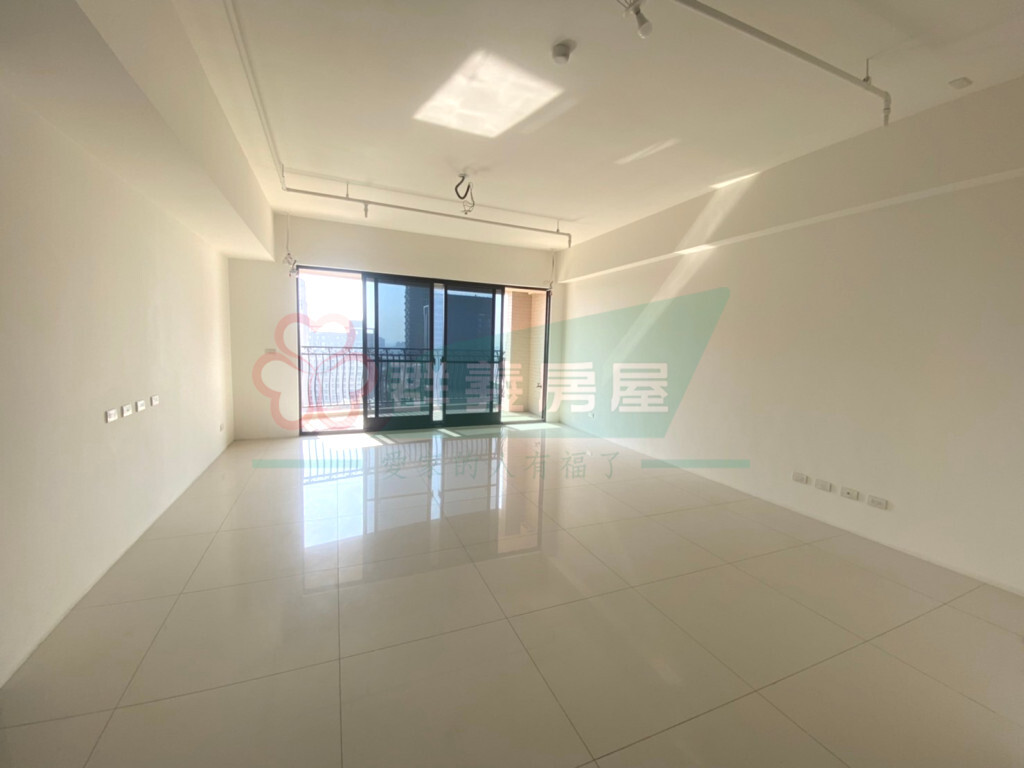 台中市南屯區文心南三路電梯大廈元城一品苑面公園 房屋出售 樂屋網