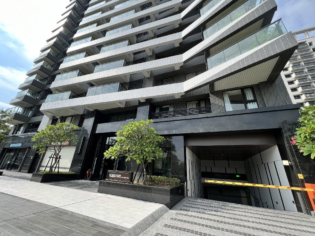 悅讀新科院高雄市楠梓區芎林一街電梯大廈高雄科技大學 高樓層 精美裝潢 2房平移車位 房屋出售 樂屋網