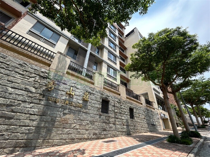 秀山莊新北市淡水區中正東路二段華廈秀山莊可租補大三房 房屋出租 樂屋網