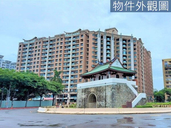 浪琴嶼大廈高雄市左營區果峰街電梯大廈浪琴嶼最超值優美三房車位 房屋出售 樂屋網