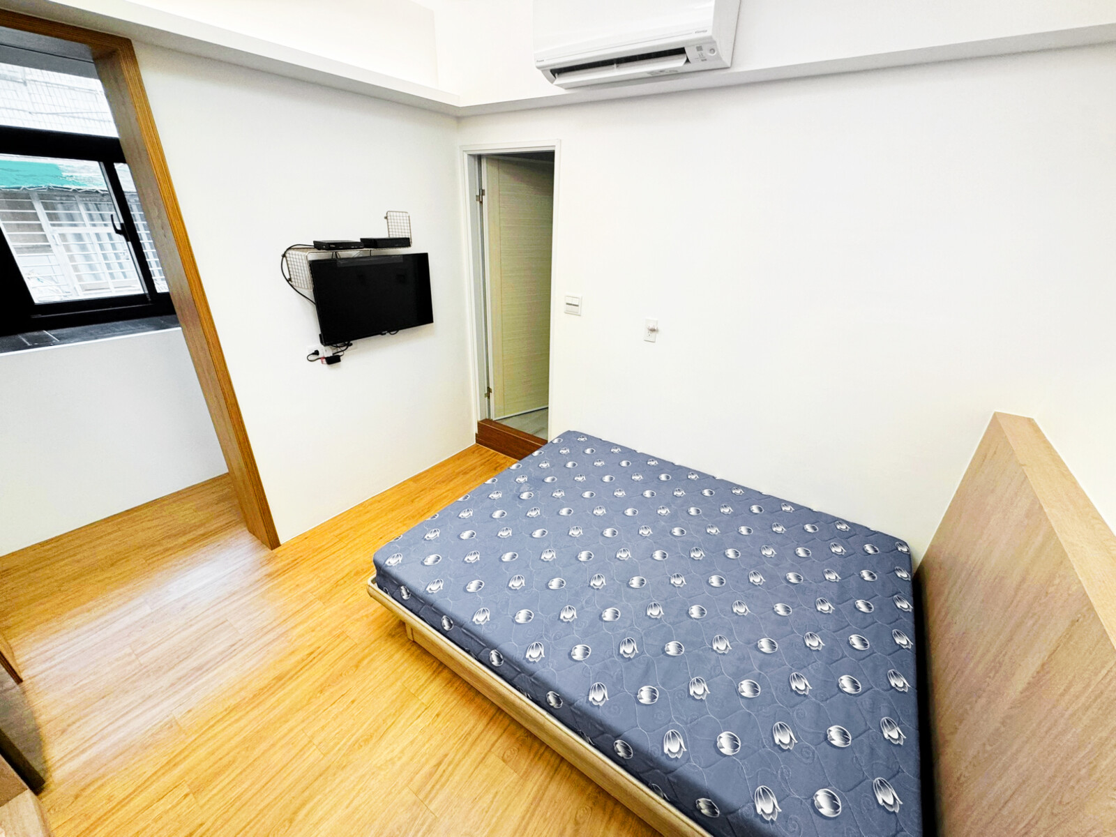 台北市中山區松江路c0z75）捷運松江南京5分【優質大空間】垃圾代收出租 樂屋網