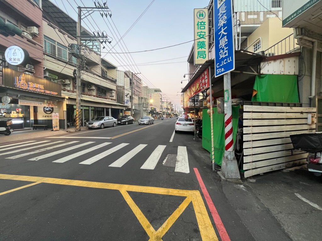 台南市歸仁區長榮路一段透天厝歸仁黃金大面寬店面出租 房屋出租 樂屋網