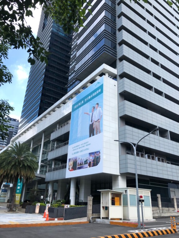 豐邑市政都心廣場台中市西屯區市政路辦公七期商辦大坪數,高樓,視野,採光,格局方正,來電洽 房屋出租 樂屋網