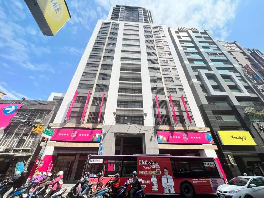 太陽帝國,新北市中和區景新街,電梯大廈,太陽帝國方正成家3房-饒庭華太平洋房屋 | 房屋出售 | 樂屋網