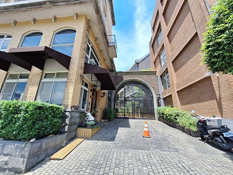 荷蘭灣新北市淡水區中正路二段別墅市場唯一僅有指標型別墅荷蘭灣成家夢就是這 房屋出售 樂屋網
