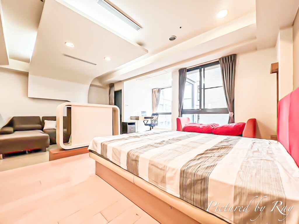 佳茂文心會館台中市北區文心路四段電梯大廈無敵採光 最美次頂樓 G7捷運小豪宅 房屋出售 樂屋網