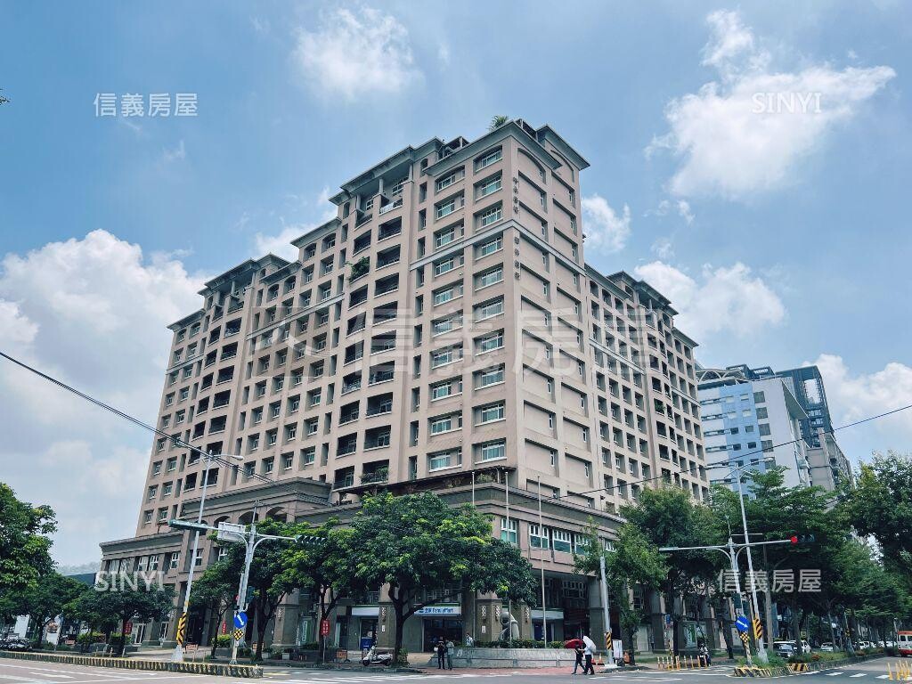 時尚廣場,新竹縣竹北市嘉豐十一路一段,電梯大廈,高鐵椰林時尚廣場外棟豪宅 | 房屋出售 | 樂屋網