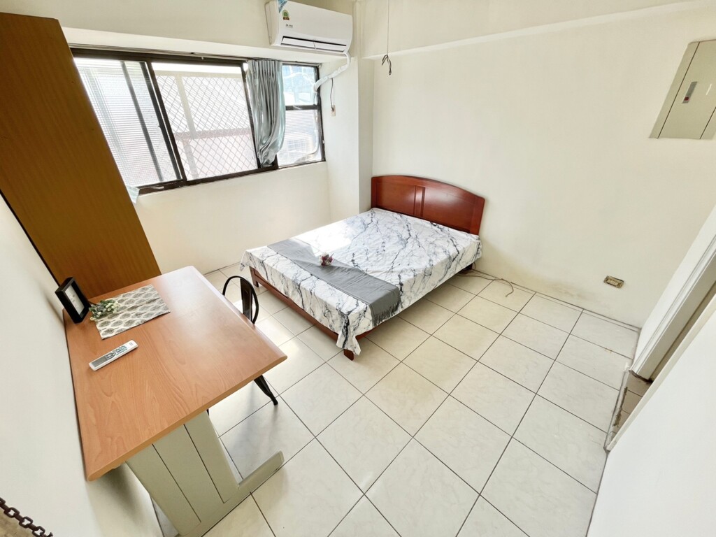 台中市西屯區慶和街電梯大廈近逢甲僑光⭐可租補⭐免投共洗凸窗曬⭐室內機車位 房屋出租 樂屋網