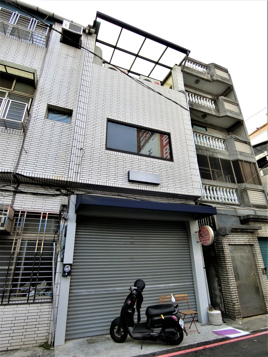 漢神＆中央公園站＆新崛江商圈翻新收租透天 高雄市前金區買房子、房屋出售 樂屋網