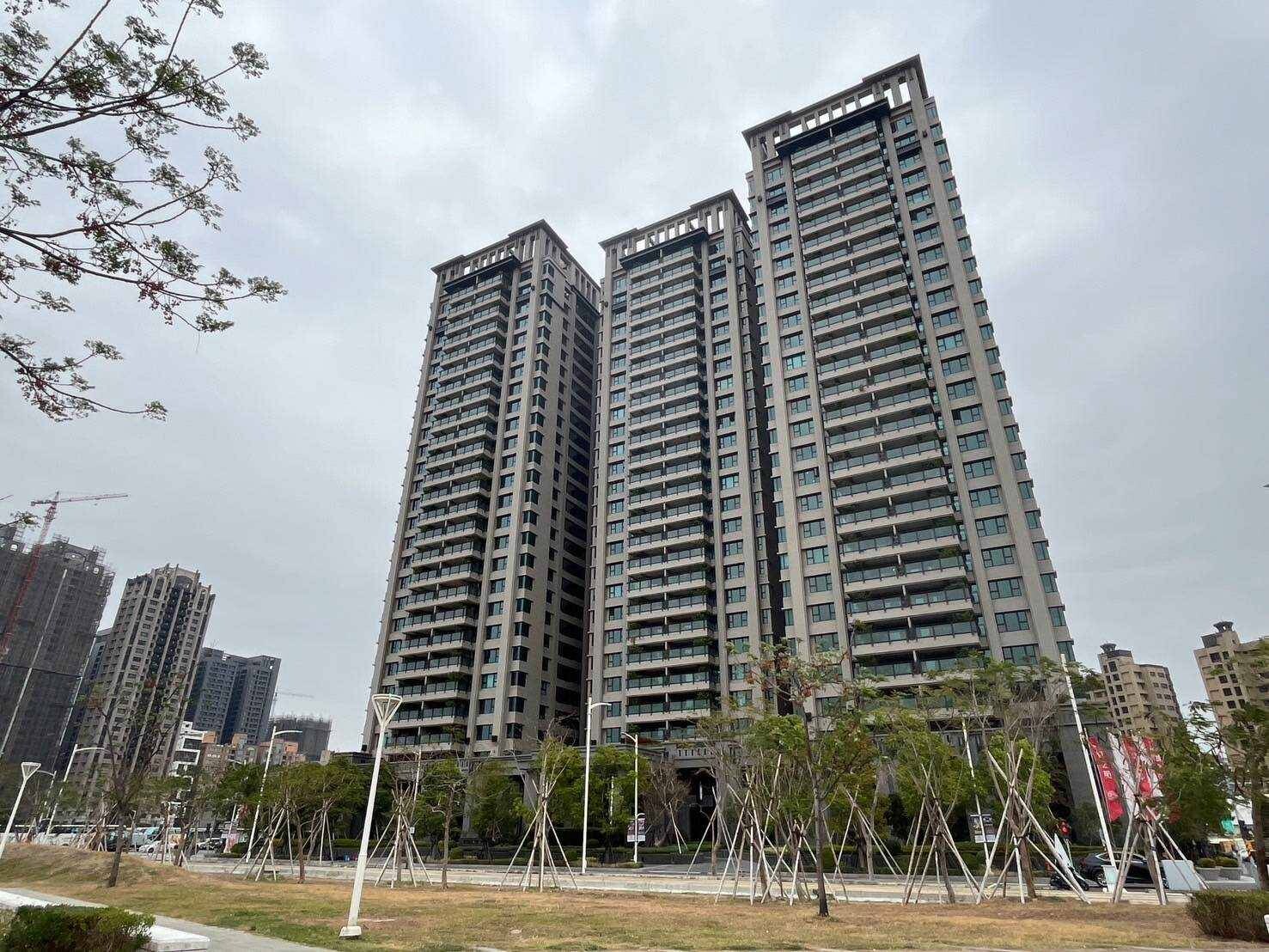 美術館御之苑 全新採光3房 平車專 高雄市鼓山區皇苑御之苑買房子、房屋出售 樂屋網