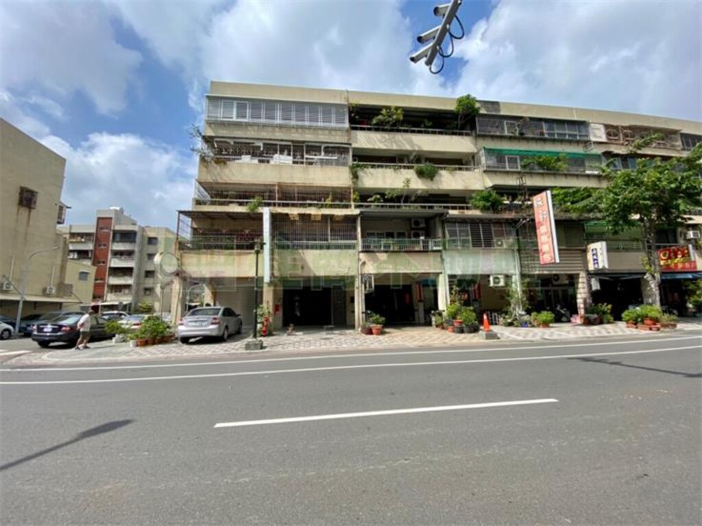 台南市南區中華南路二段店面南區公所低總價店面 房屋出售 樂屋網