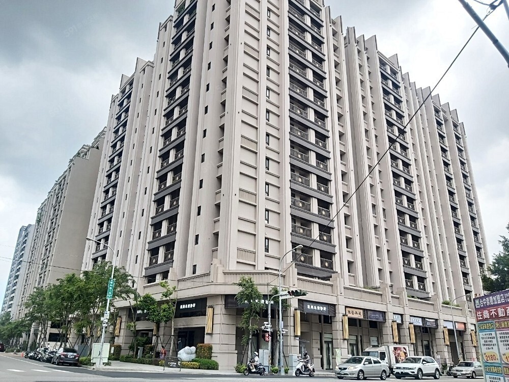 富宇山河匯台中市北屯區建和路二段電梯大廈︱北屯正東山路︱三年屋|高樓景觀三房+平車︱ 房屋出售 樂屋網