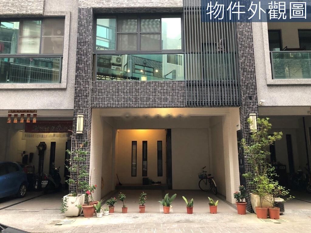 高雄市橋頭區仕豐南路透天厝橋頭新市鎮雙捷運站 漂亮四樓雙車墅 房屋出售 樂屋網