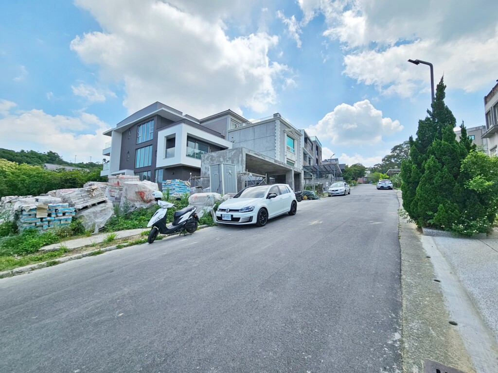 愛迪生山莊新竹縣寶山鄉愛迪生路別墅⭐即將落成全新大地坪電梯豪墅＆棕霆好宅 房屋出售 樂屋網