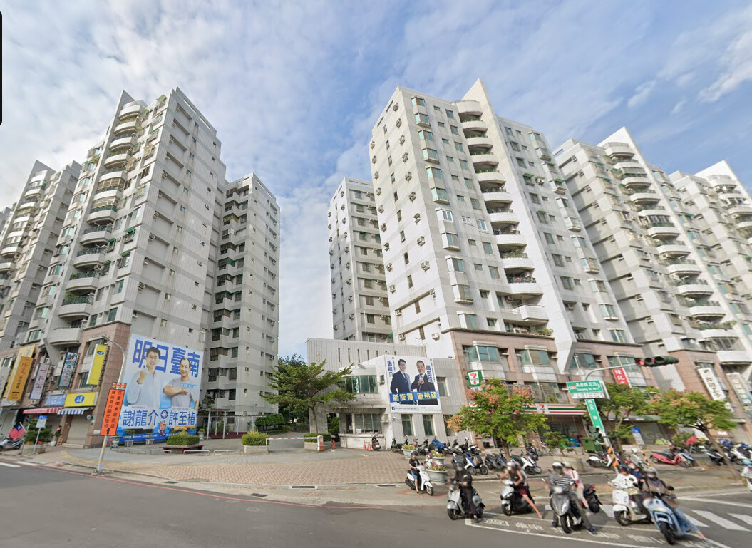 長榮新城台南市北區長榮路五段電梯大廈131台南北區法拍屋【長榮新城】高樓層3房平車 房屋出售 樂屋網