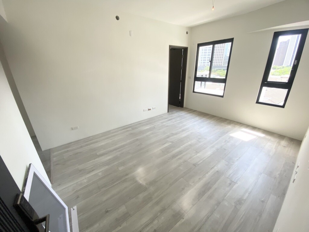 台中市西屯區青海路二段,電梯大廈,全新正兩房/有冷氣/室內機車/新光遠百旁 | 房屋出租 | 樂屋網