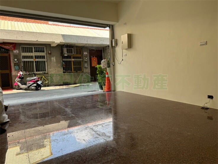 員林演藝廳旁優美透天 彰化縣員林市買房子、房屋出售 樂屋網