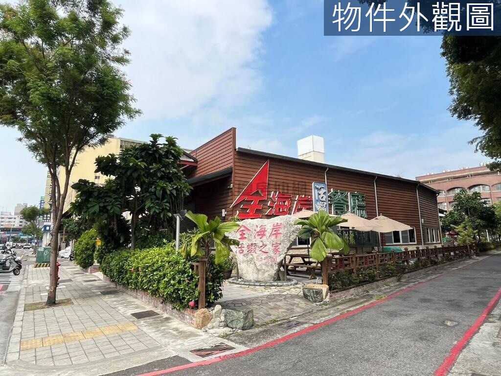 高雄市左營區華夏路透天厝華夏路正面公園三面路收租金鑽建地 房屋出售 樂屋網