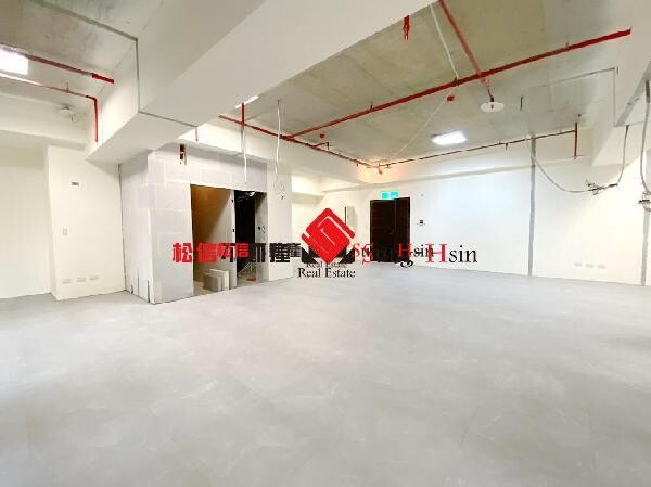 台北市大同區南京西路辦公圓環旁地標優質辦公、近重慶北路、民生西路。 房屋出租 樂屋網