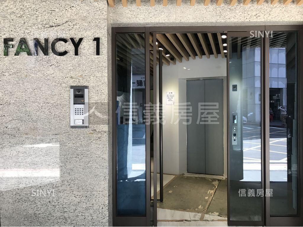 Fancy1,台北市萬華區西寧南路,電梯大廈,西門捷運一房美居 | 房屋出售 | 樂屋網