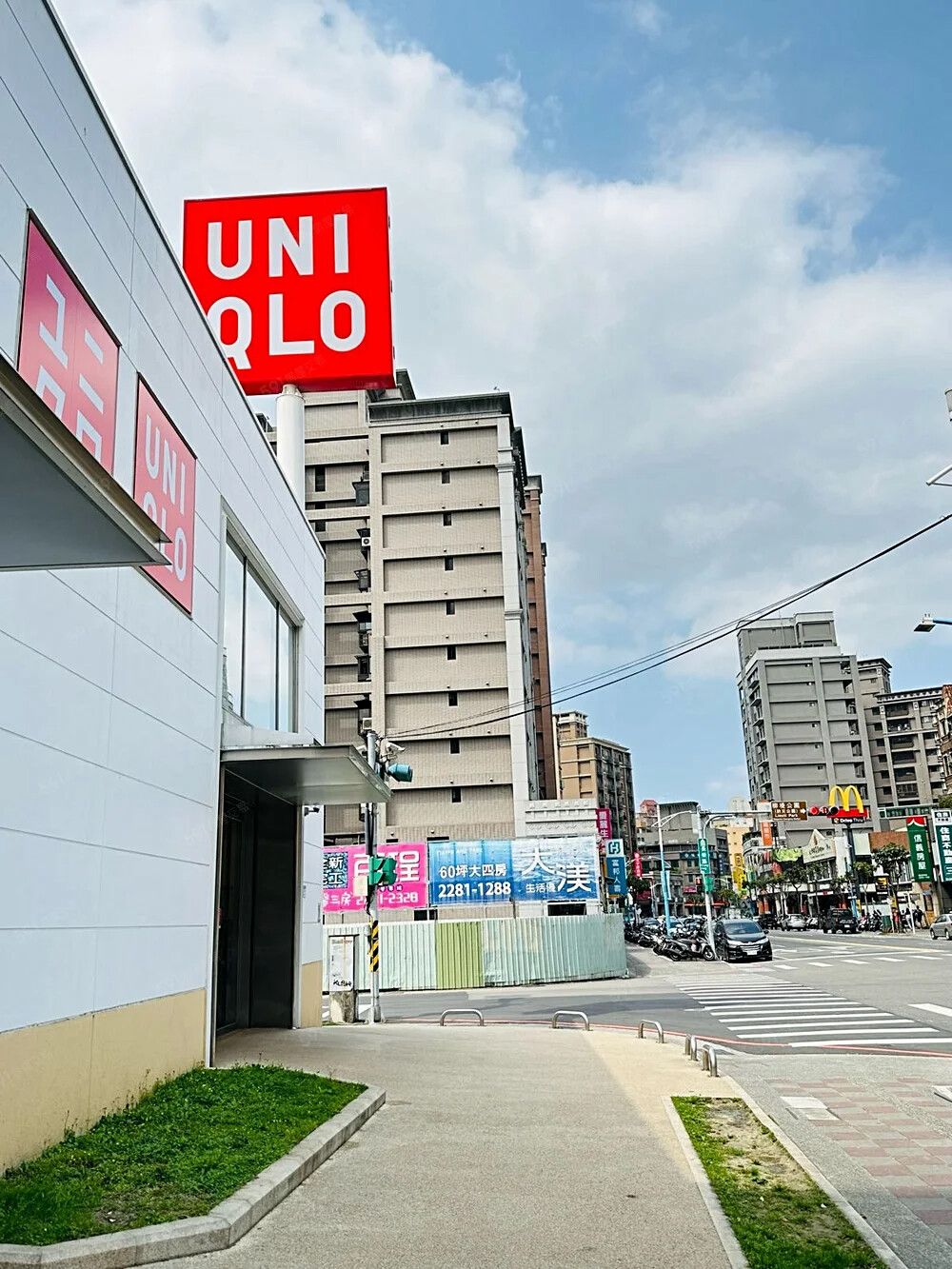 臻愛我家no6臻愛長榮新北市蘆洲區長榮路電梯大廈蘆洲長榮路uniqlo麥當勞生活工場旁黃金店面 房屋出租 樂屋網