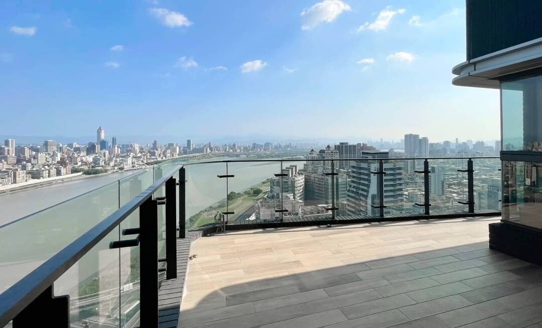 觀瀾新北市三重區河邊北街電梯大廈觀瀾水岸環景雙露臺 房屋出售 樂屋網