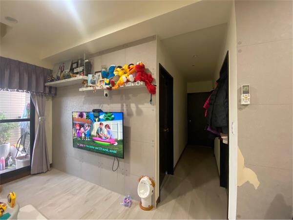 高雄市橋頭區經武路電梯大廈新市鎮．20重奏溫馨裝潢．採光佳．三房平車 房屋出售 樂屋網