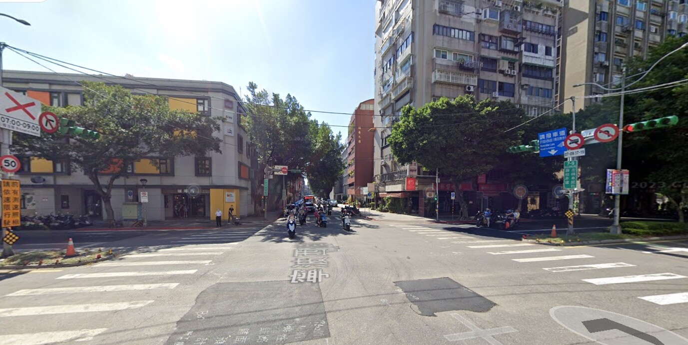 重慶南路【三面半採光】電梯大四房低公設 台北市中正區買房子、房屋出售 樂屋網